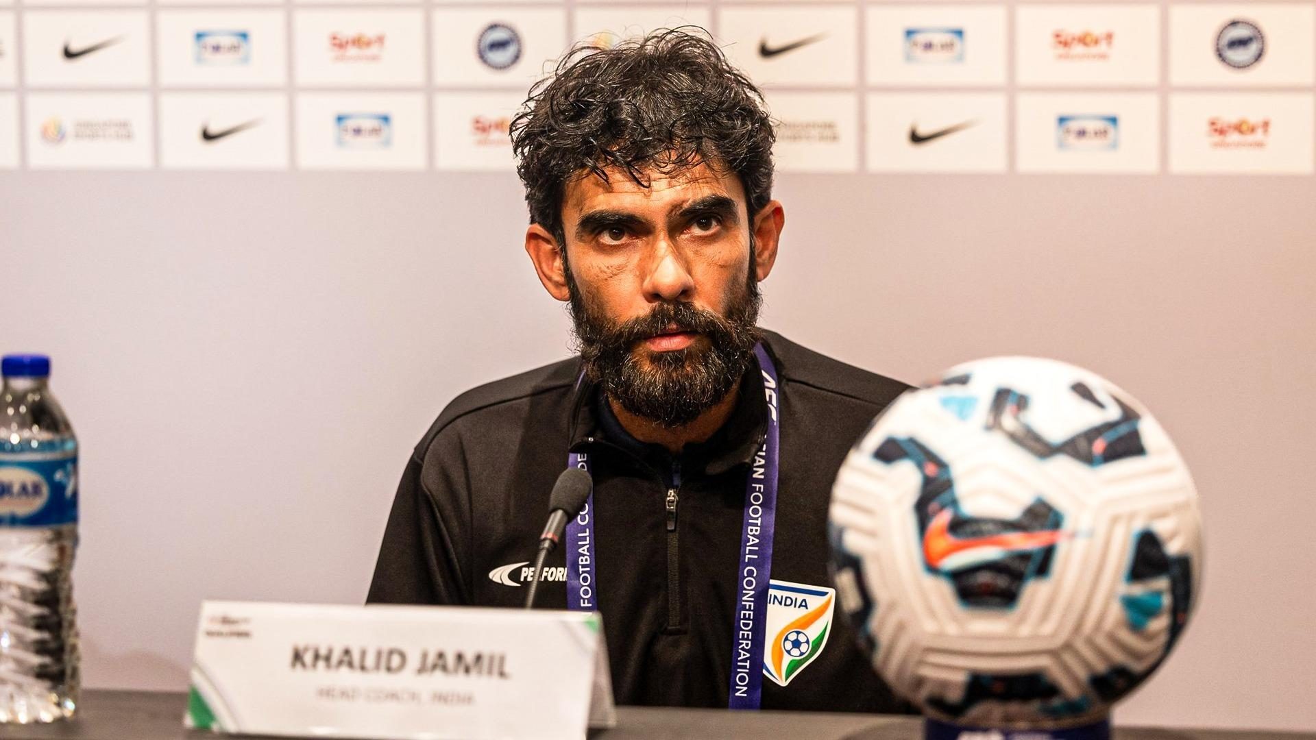 Important to get a point after going down to ten men: Khalid Jamil